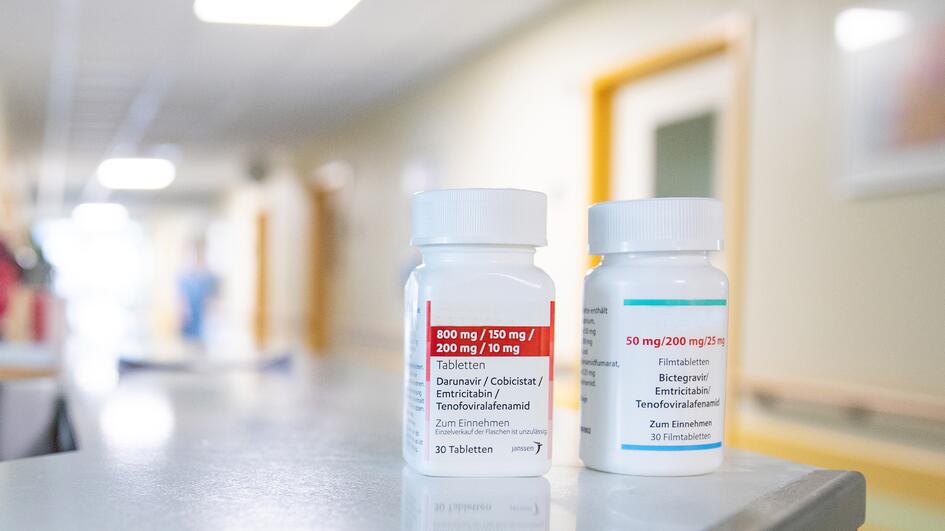 MHH study investigates treatment safety in cases of late HIV diagnosis ...