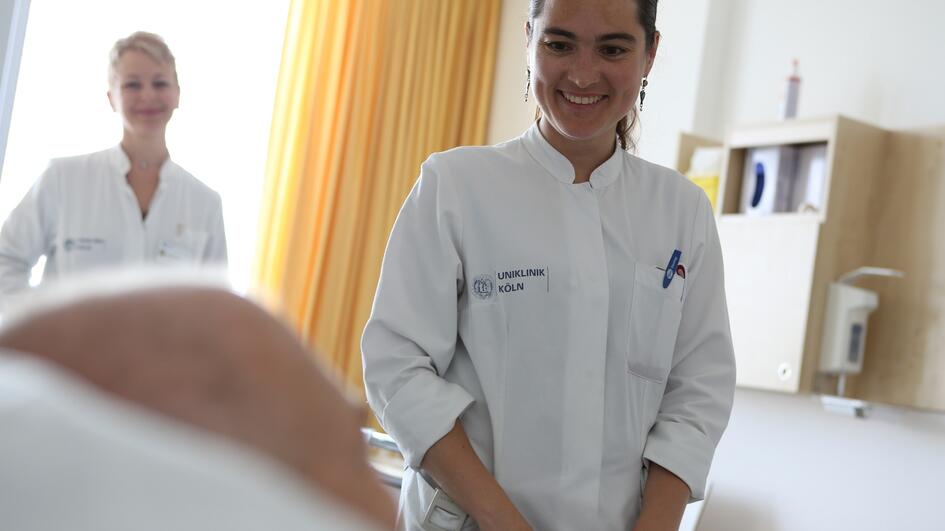 Prevention and therapy of infections with multidrug-resistant bacteria ...